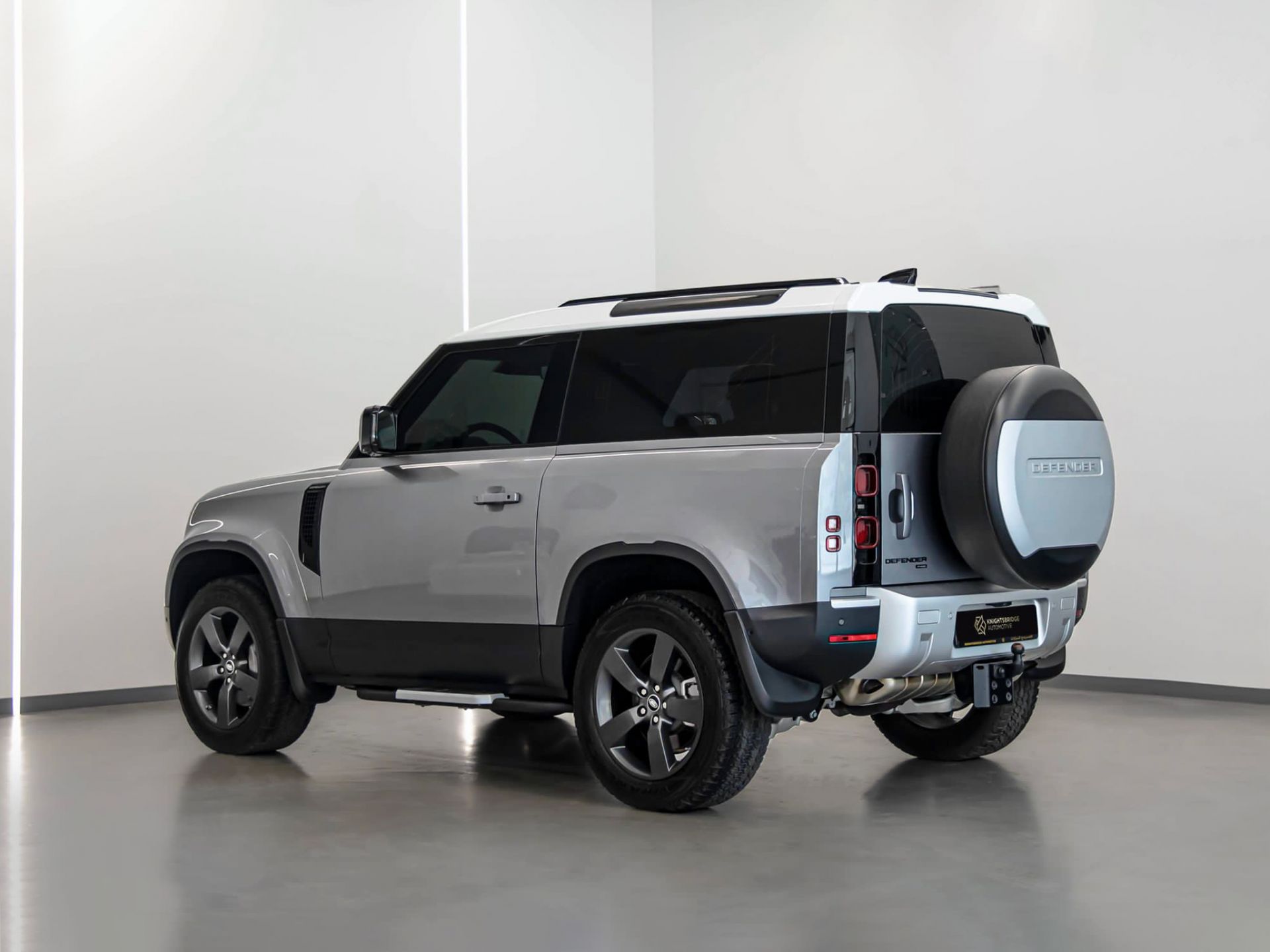 2023 Land Rover Defender 90 HSE - 10506 | Knightsbridge Automotive