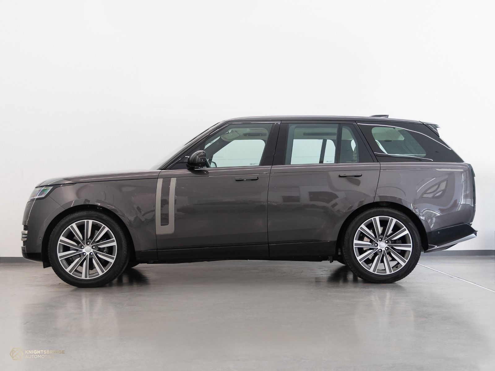 2022 Range Rover Vogue HSE - 10544 | Knightsbridge Automotive