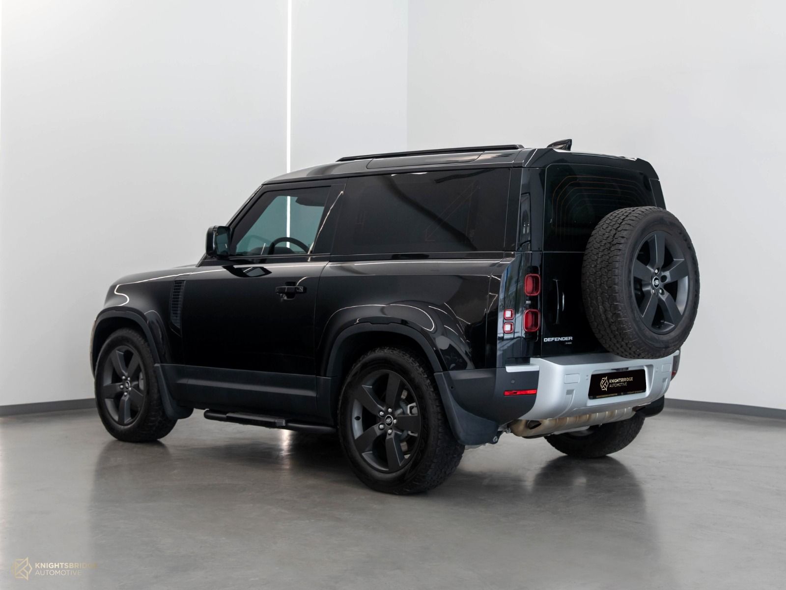 2022 Land Rover Defender 90 HSE - 10588 | Knightsbridge Automotive