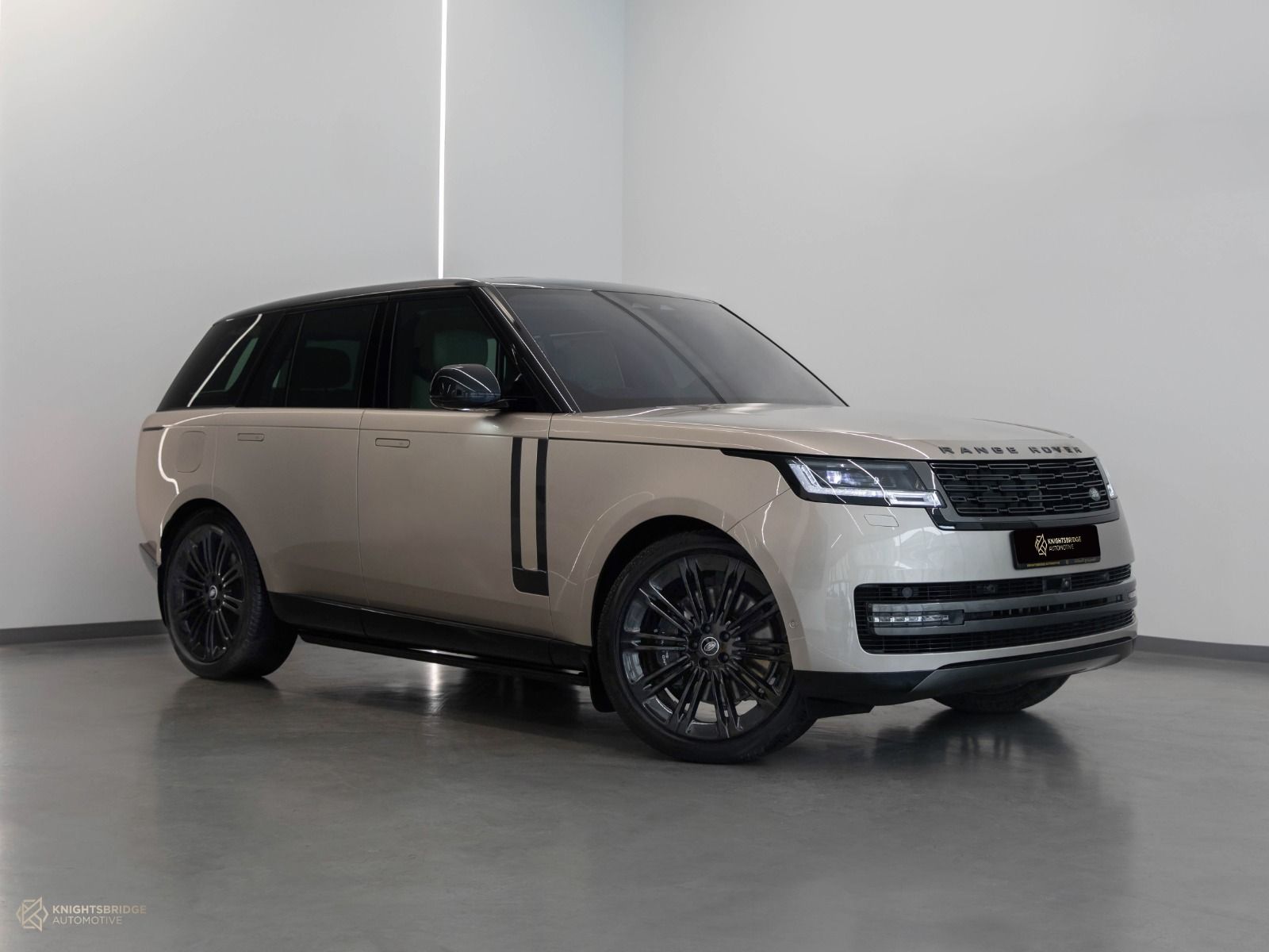 2022 Range Rover Vogue First Edition - 10649 | Knightsbridge Automotive