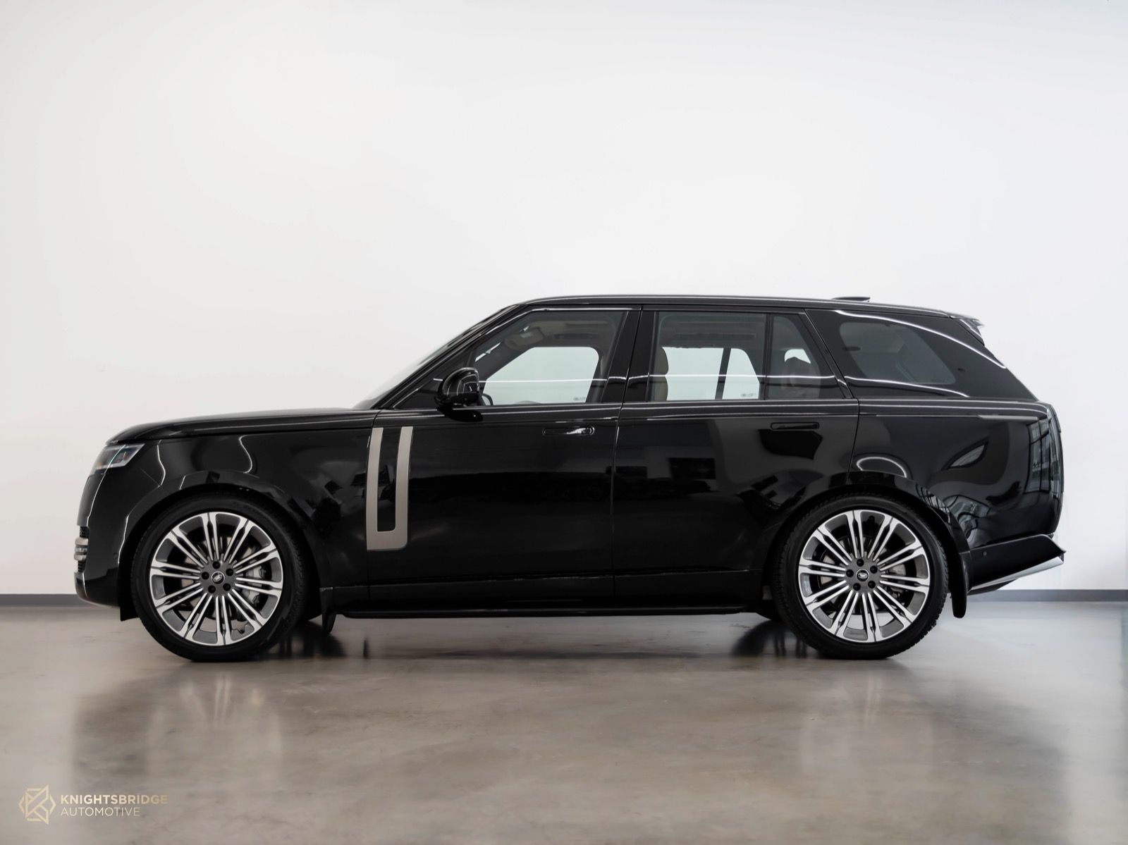 2023 Range Rover Vogue HSE - 10957 | Knightsbridge Automotive