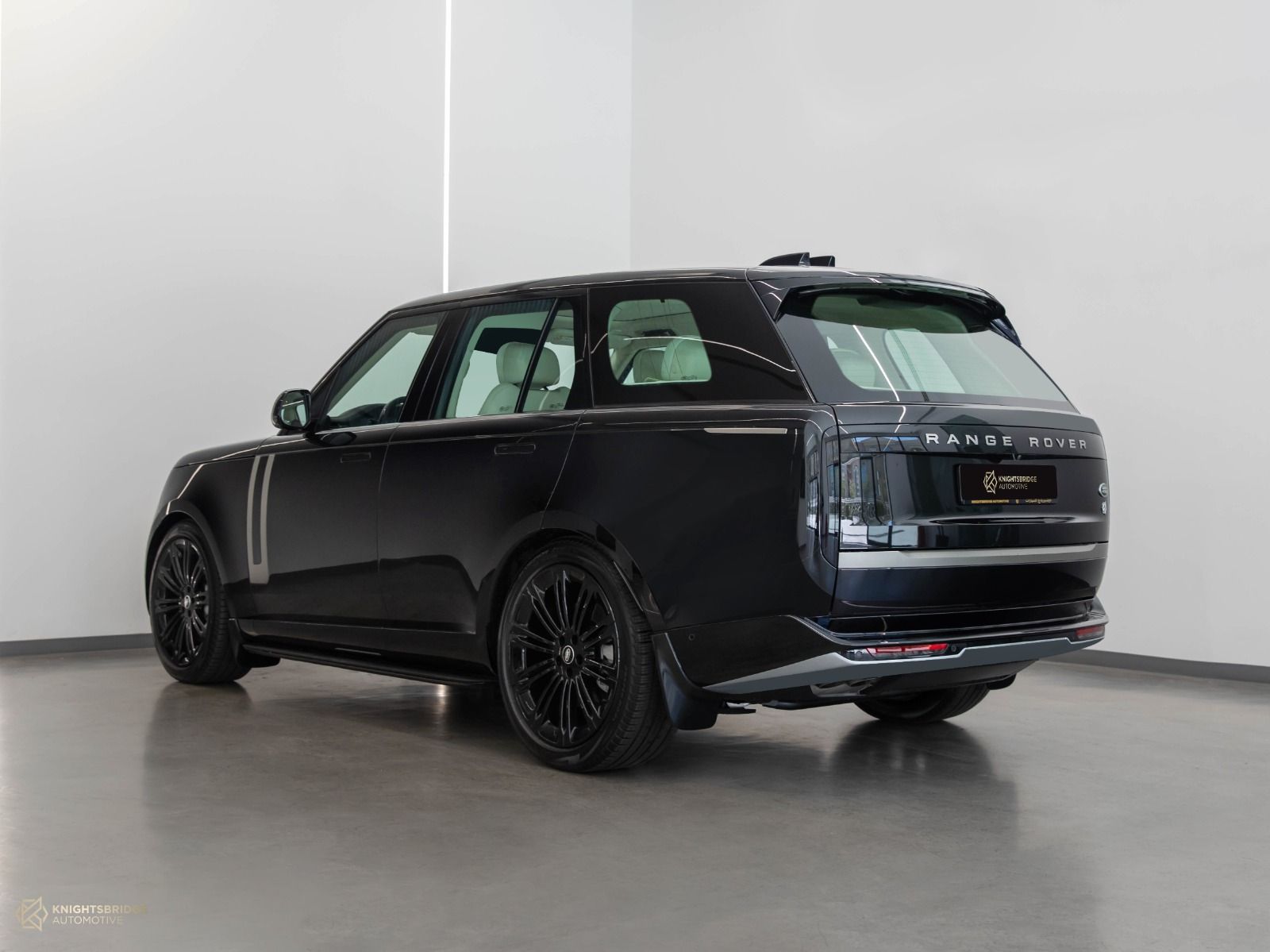 2023 Range Rover Vogue HSE - 10982 | Knightsbridge Automotive