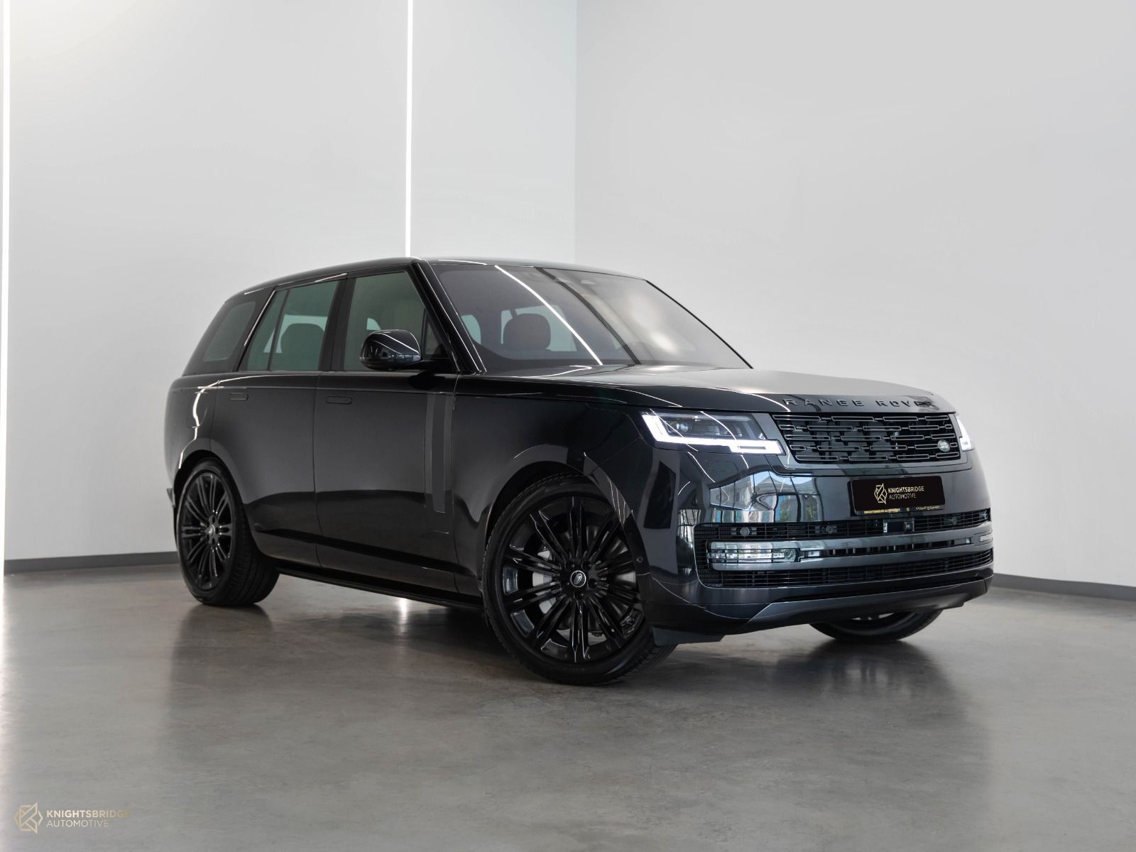 2023 Range Rover Vogue HSE - 10983 | Knightsbridge Automotive