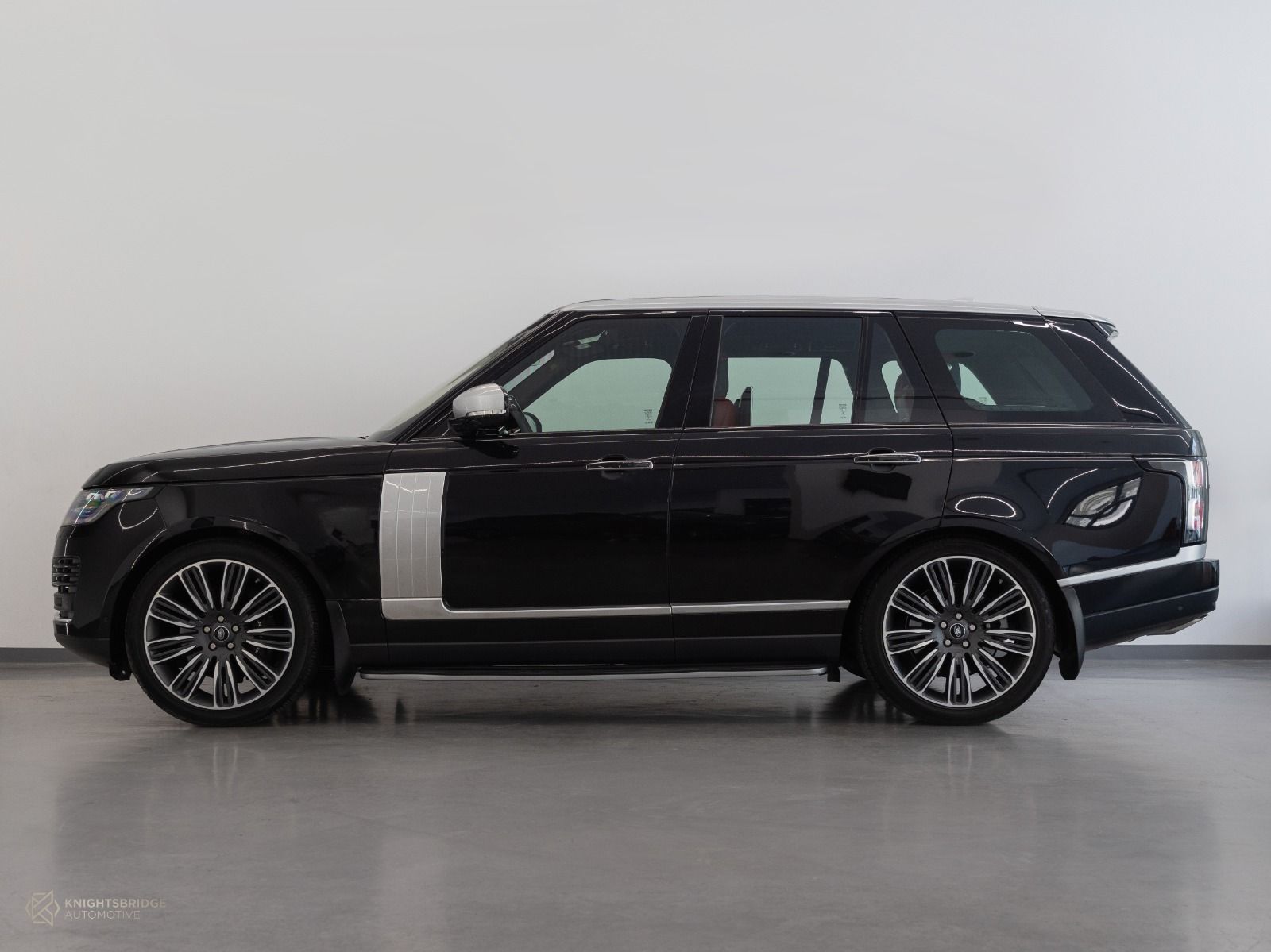 2020 Range Rover Vogue Supercharged - 11127 | Knightsbridge Automotive